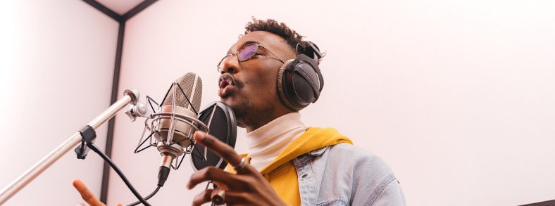 Types Of Vocal Timbre: Explaining This Amazing Term! (2023)